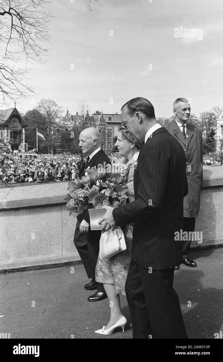 Royal visit to Haarlem Annotation: Queen Juliana, Prince Bernhard and ...