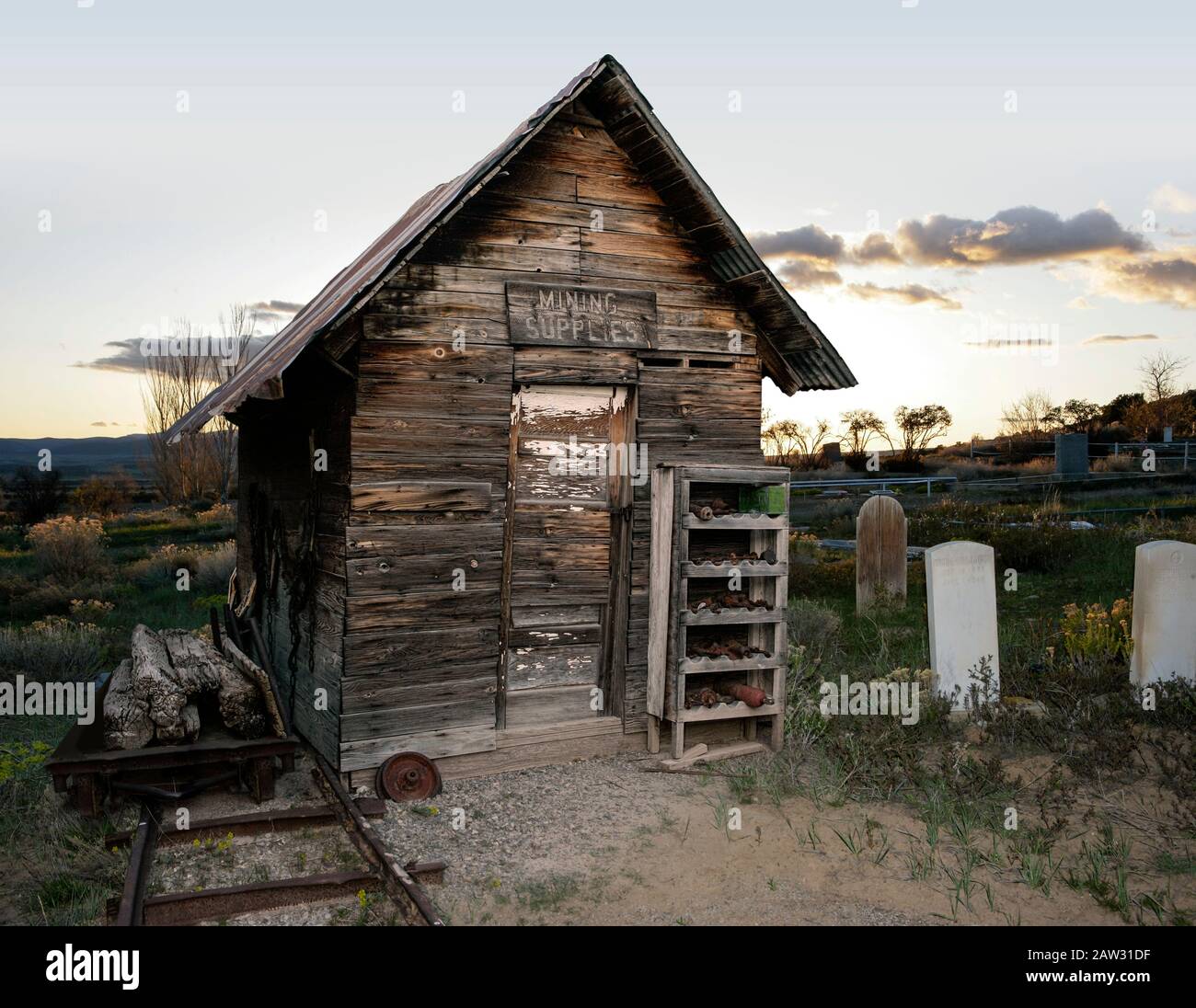 Old Western Shed Stock Photo - Alamy