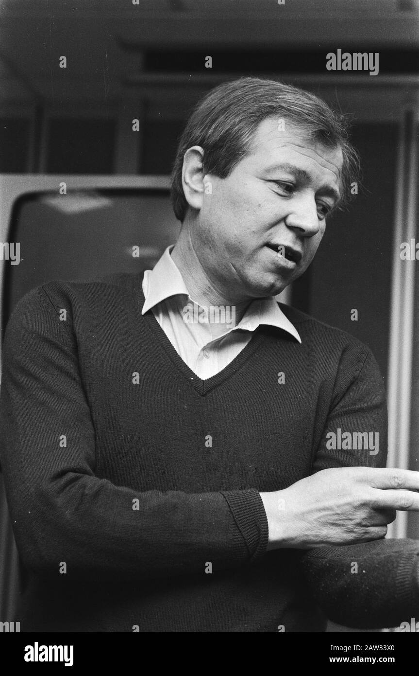 Presenter marcel van dam hi-res stock photography and images - Alamy