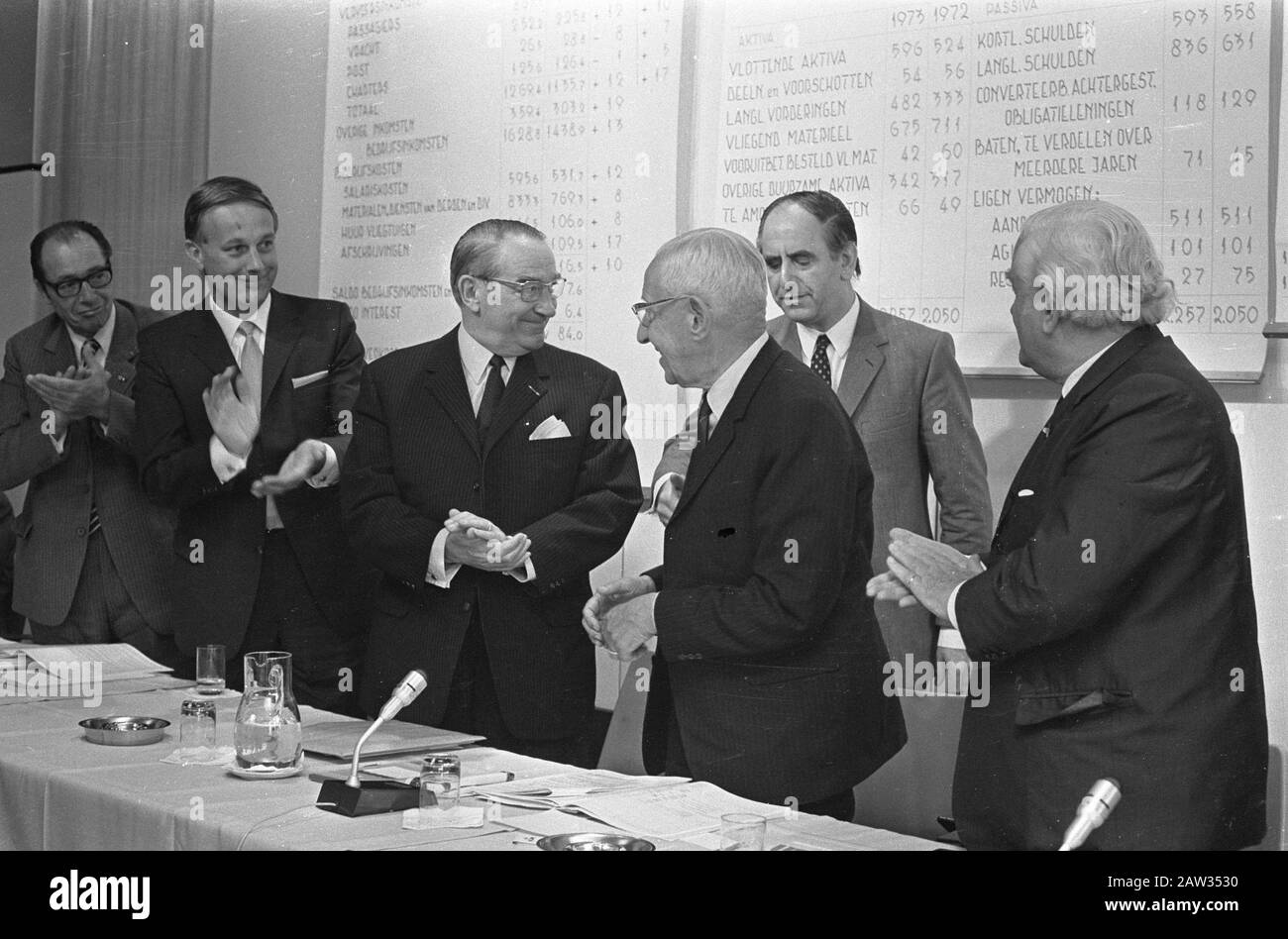 President and Commander JE de Quay farewell to the Pous, Ruppert and ...