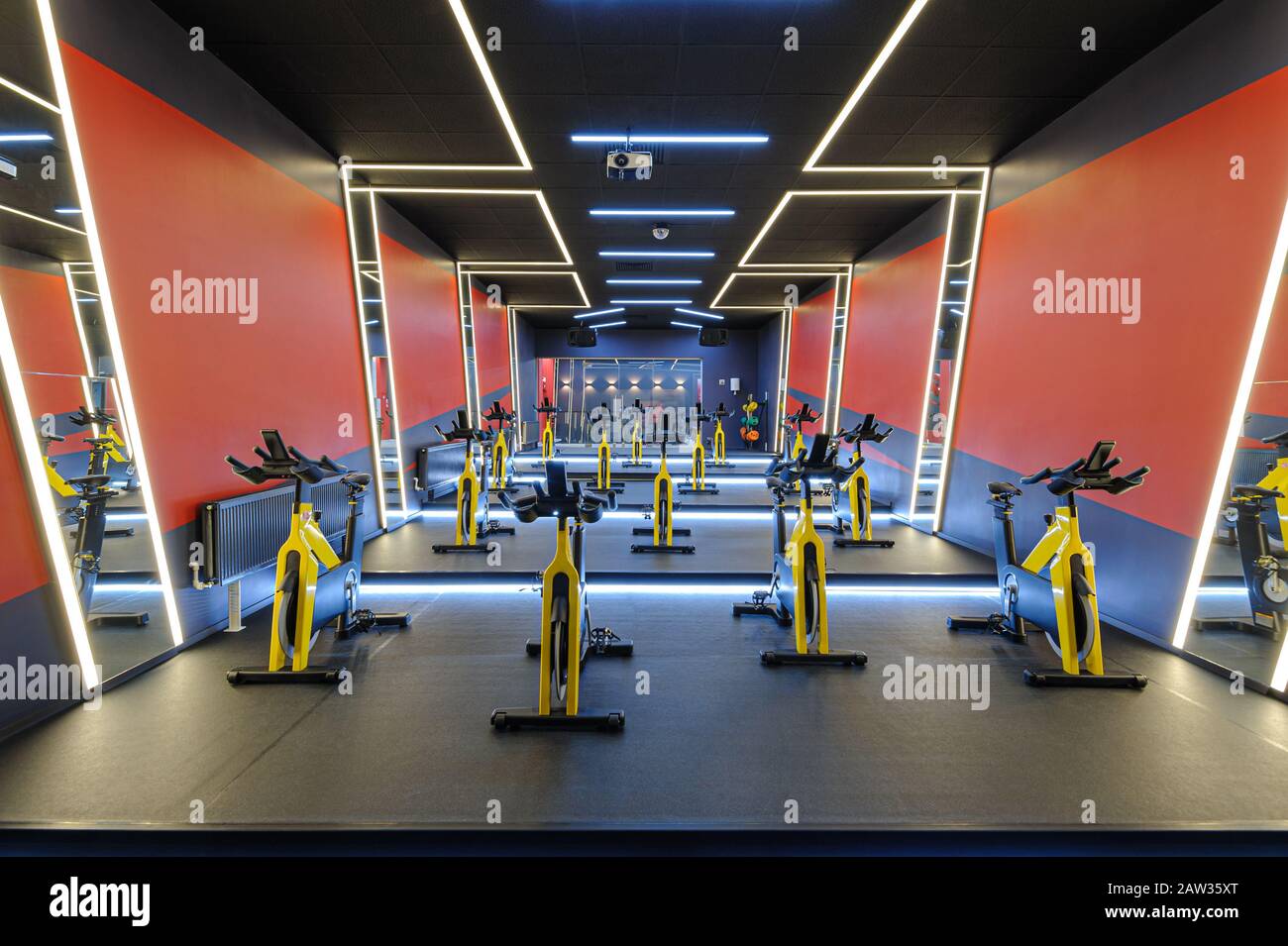 Sport aerobics hi-res stock photography and images - Alamy
