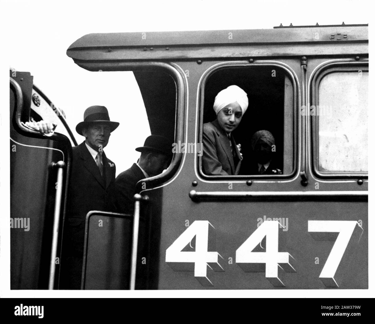 Train india 1974 hi-res stock photography and images - Alamy