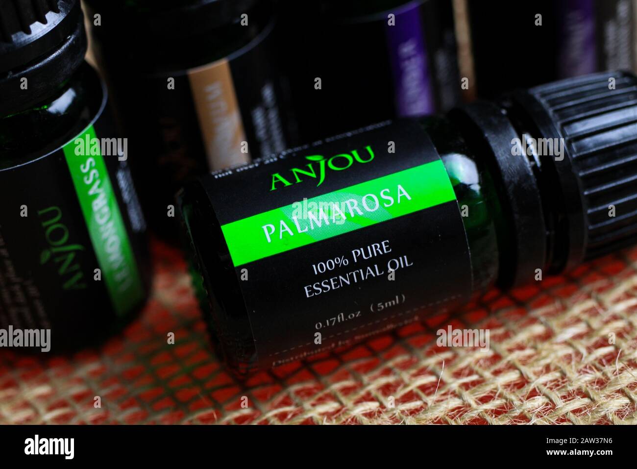Palmarosa essential oil hi-res stock photography and images - Alamy