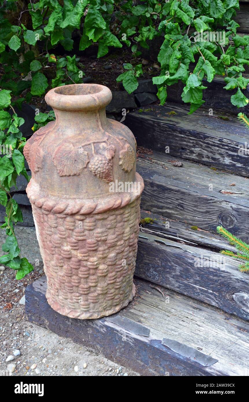 Clay stairs hi-res stock photography and images - Alamy