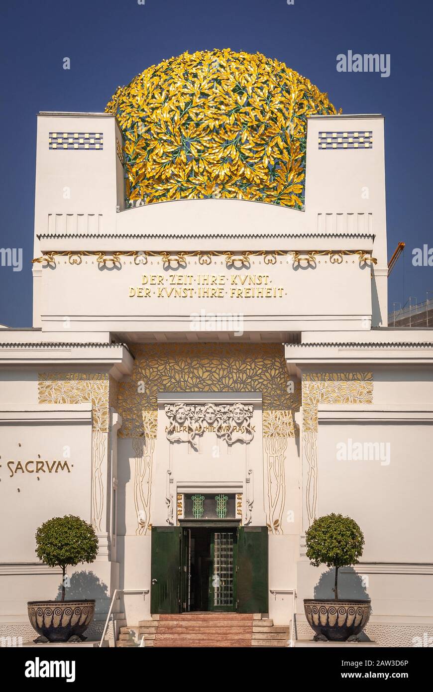 Gustav klimt art history museum hi-res stock photography and images - Alamy