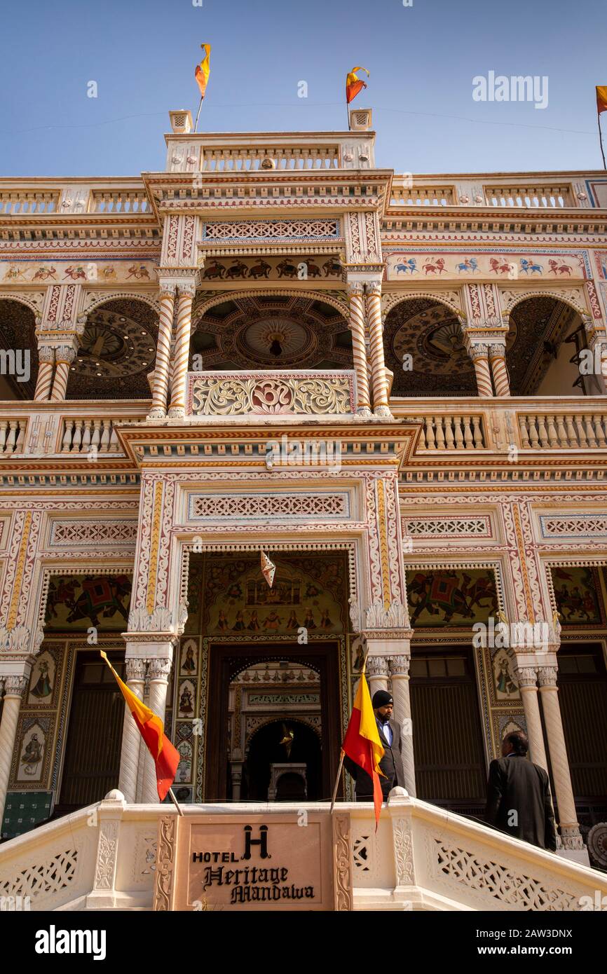 India, Rajasthan, Shekhawati, Mandawa, Hotel Heritage Mandawa, facade ...