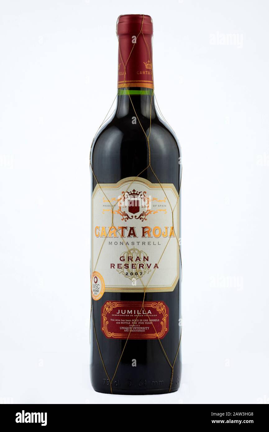 Bottle of carta roja red wine hi-res stock photography and images - Alamy