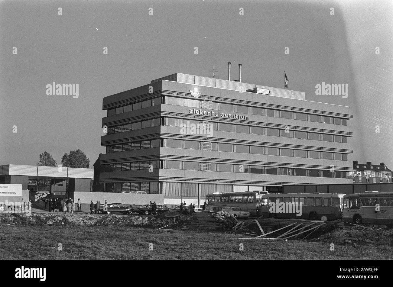 Princess Beatrix enables hospital center in use during meeting in Dom ...