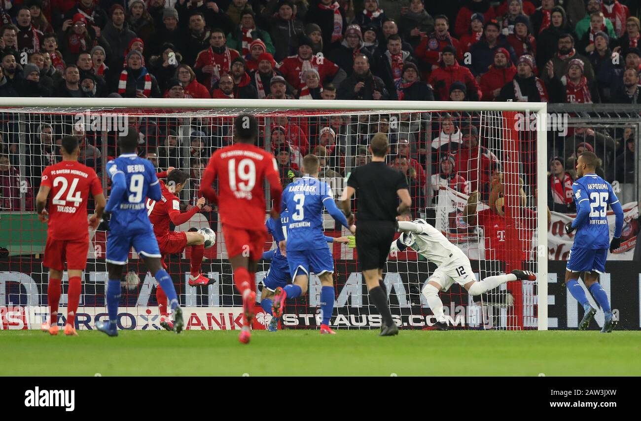 Var offside hi-res stock photography and images - Alamy