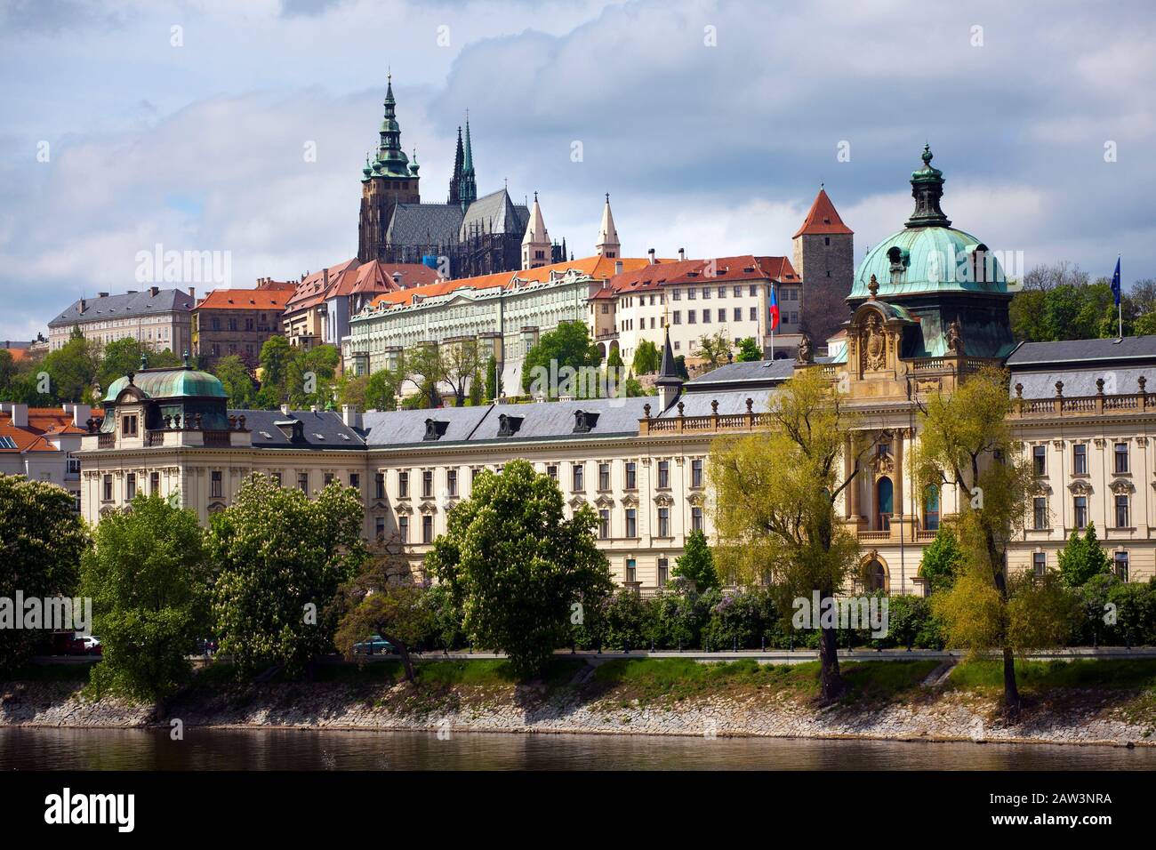 Czech parliament hi-res stock photography and images - Alamy
