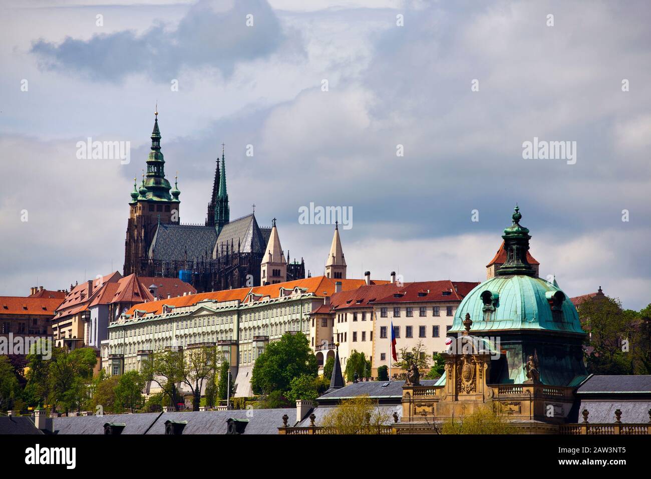 The building of Czech parliament and government with Prague castle in ...