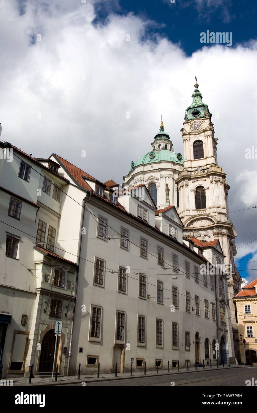 Common architecture hi-res stock photography and images - Alamy