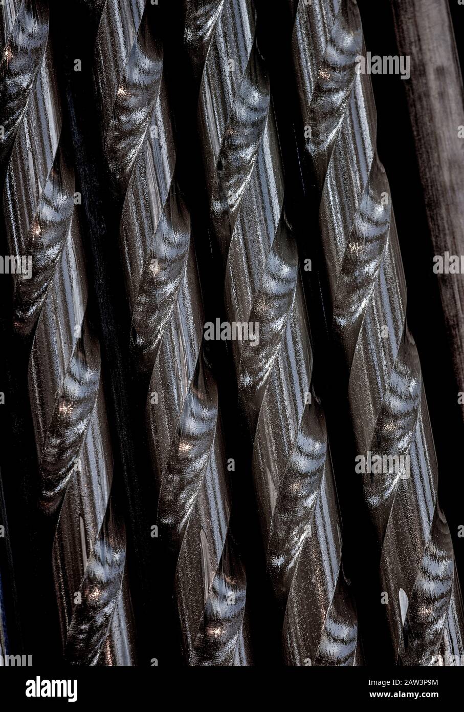 Drill pipe lays in pipe rack onboard drillship Stock Photo - Alamy