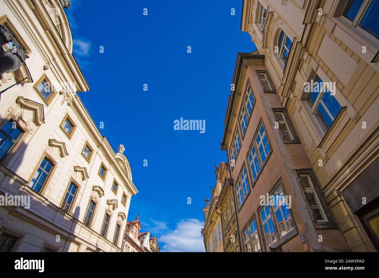 Common architecture hi-res stock photography and images - Alamy