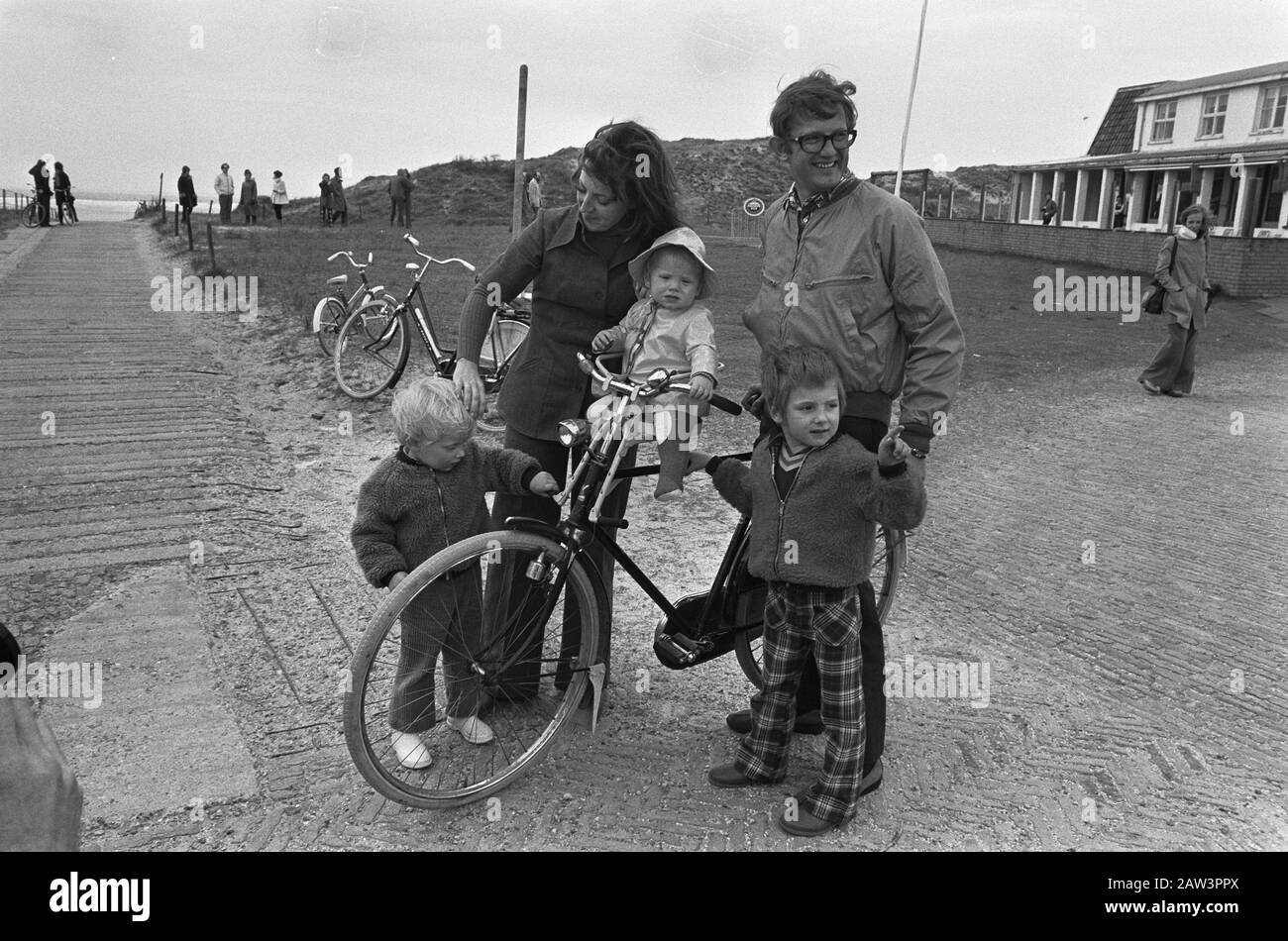 12 05 12 Black and White Stock Photos & Images - Alamy