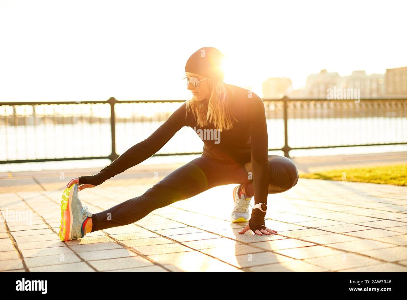 Stretching High Resolution Stock Photography and Images - Alamy