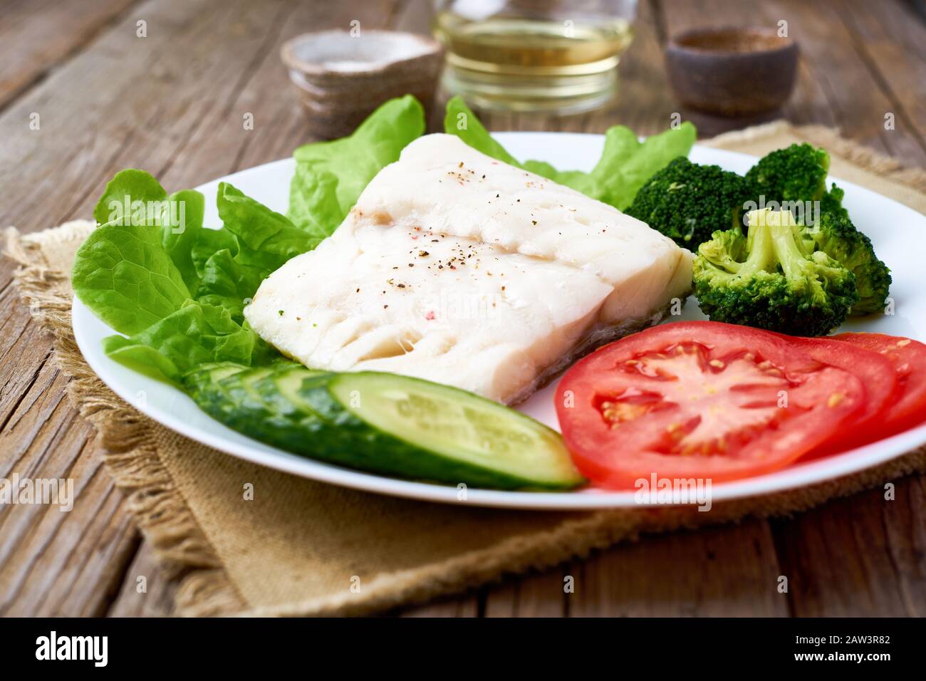 Steamed cod fish. Paleo, keto, fodmap healthy diet with vegetables on ...