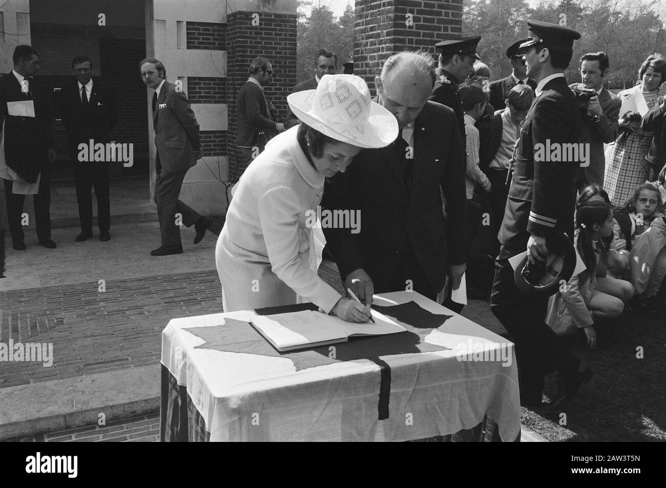 Visiting Canadian Governor General Roland Michener, his description ...
