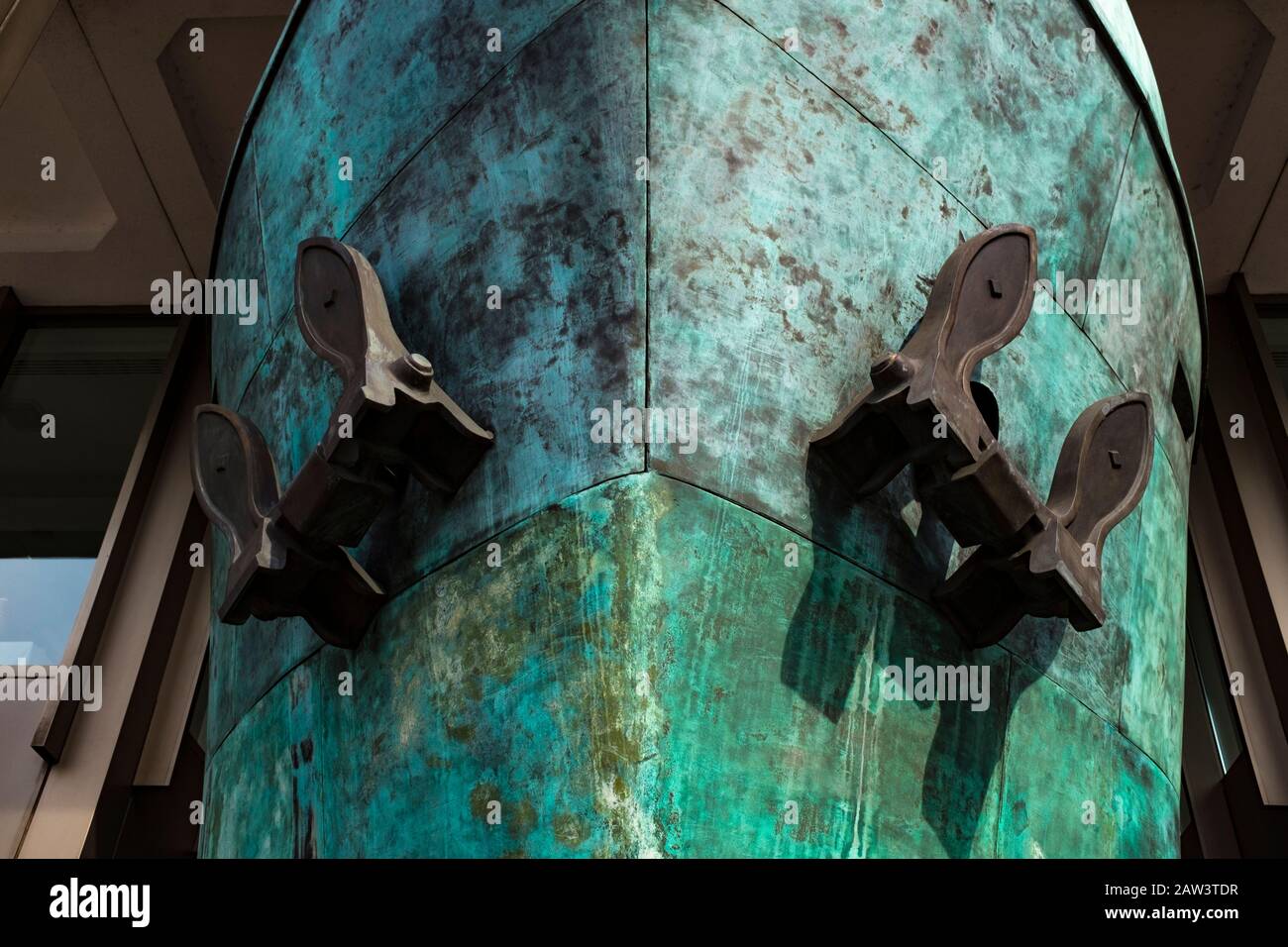 Ship sculpture by Michael Sandle International Maritime Organization ...