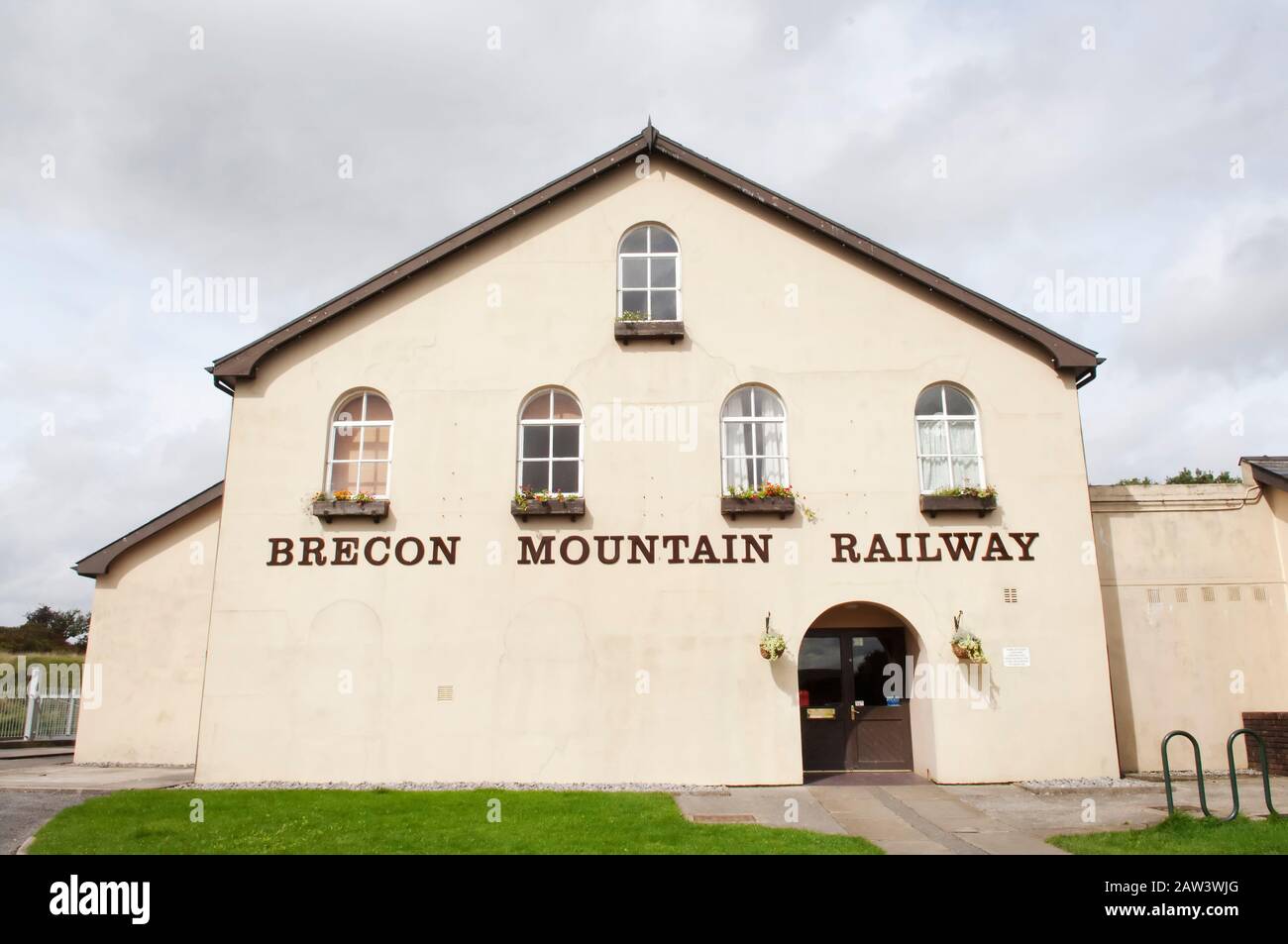 Mountain centre brecon uk hi-res stock photography and images - Alamy