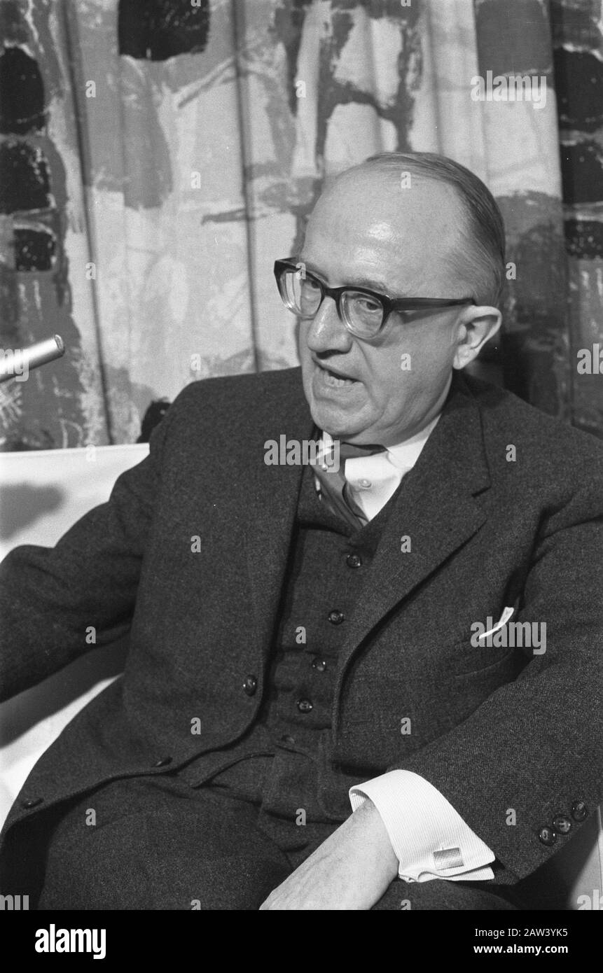 Walter hallstein Black and White Stock Photos & Images - Alamy