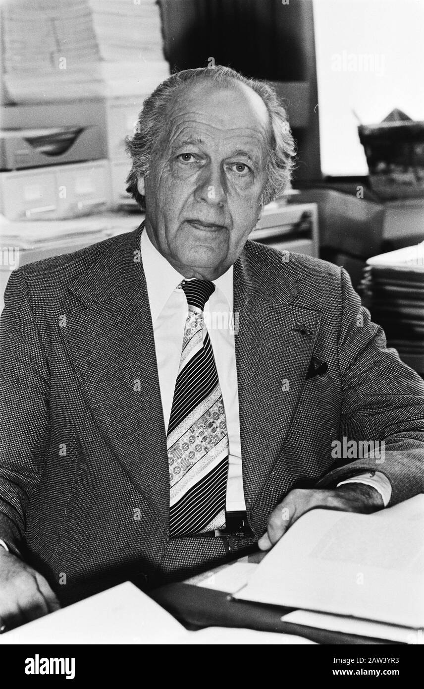 Prof. J. de Boer Annotation:. Command of the Ministry of Education and ...