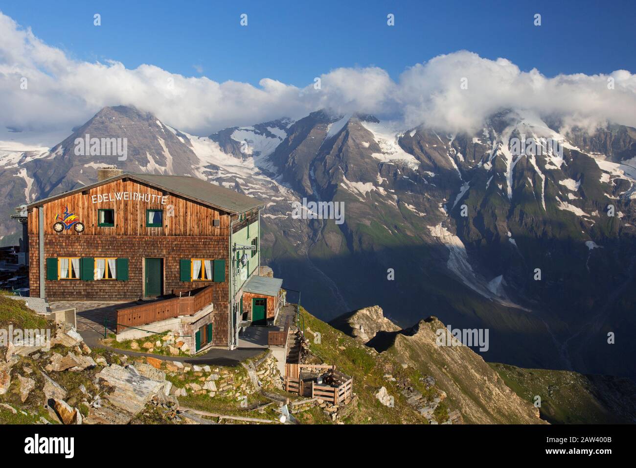 Hut edelweisshutte hi-res stock photography and images - Alamy