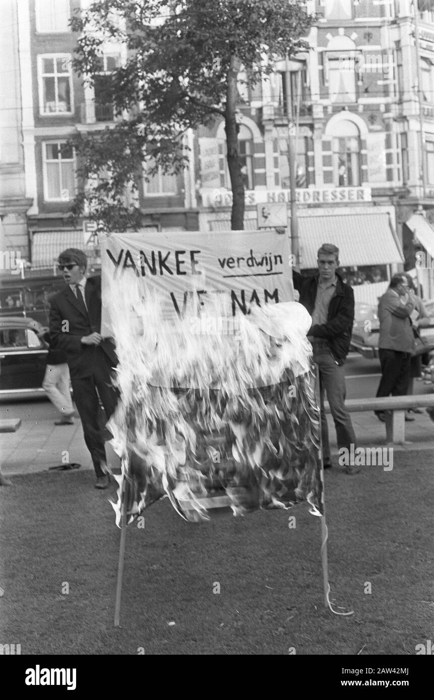 American flags at protest Black and White Stock Photos & Images - Alamy