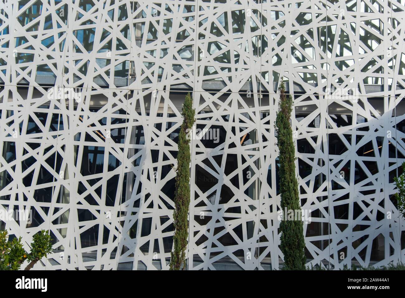 Modern Business Tower Glass Building Stock Photo - Alamy