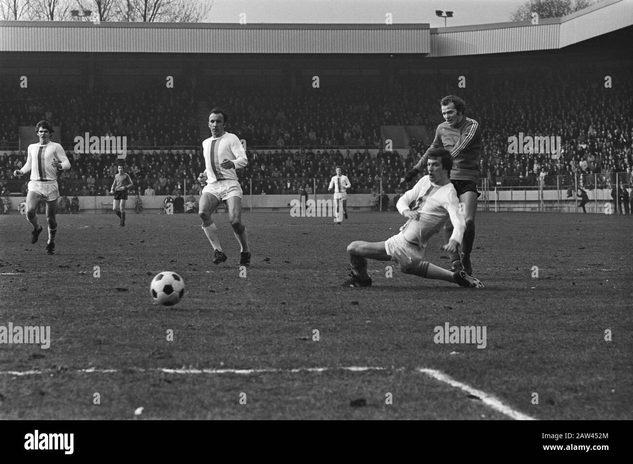 Simon van vliet hi-res stock photography and images - Alamy