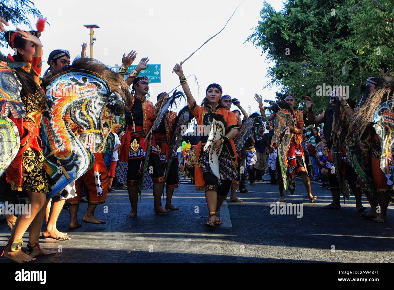 Thousands people danced named Njoged Njalar Jog Jag Nong dance together ...