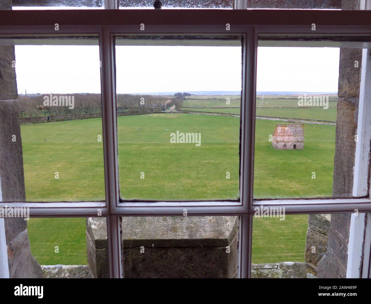 Timber parapet hi-res stock photography and images - Alamy