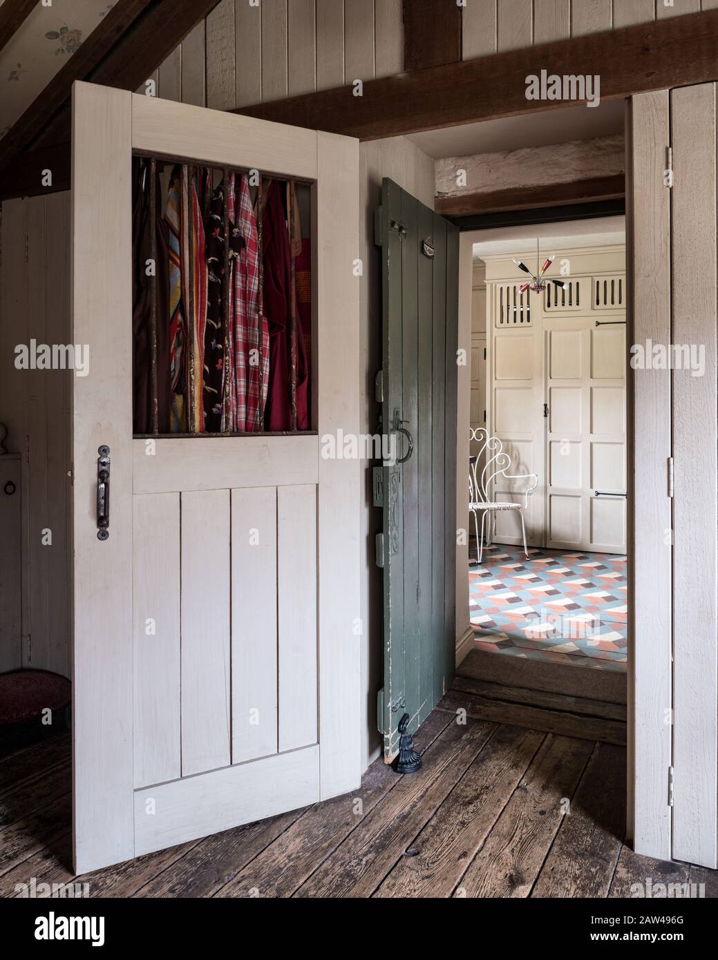 Rustic doors hi-res stock photography and images - Alamy