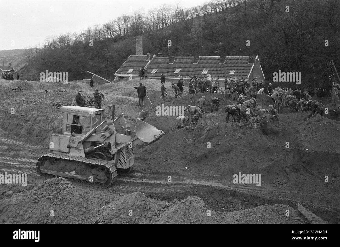 Disaster at Liege, excavation work to remove the embers Date: February ...