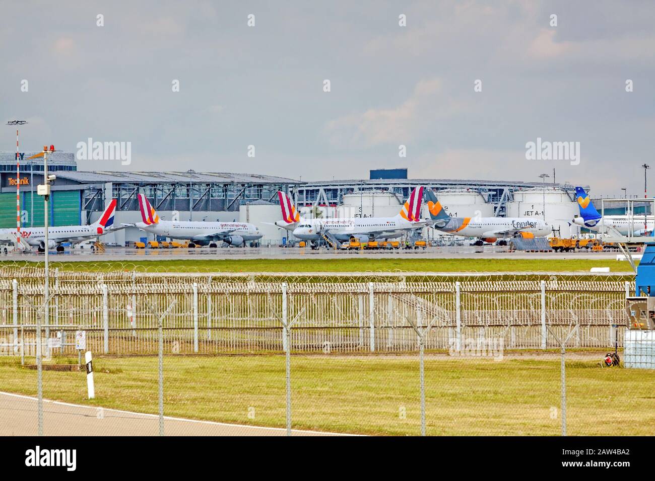 Jet Fuel Tanks High Resolution Stock Photography and Images - Alamy
