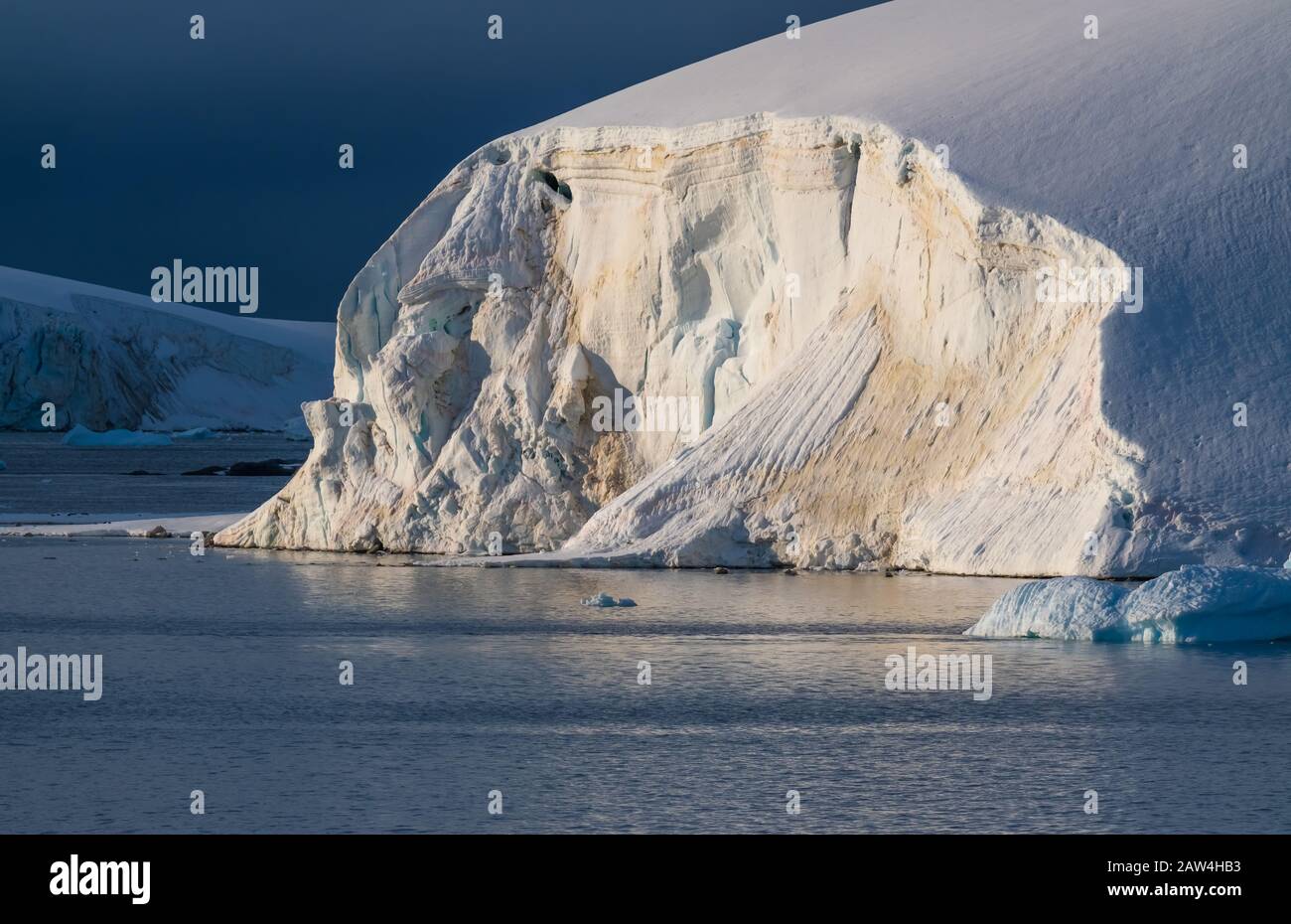 Beautiful icebergs in stunning icy landscapes, Chiriguano Bay, Danko ...