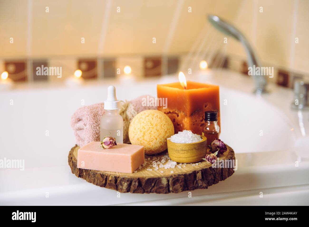 Bath bomb bubble hi-res stock photography and images - Alamy