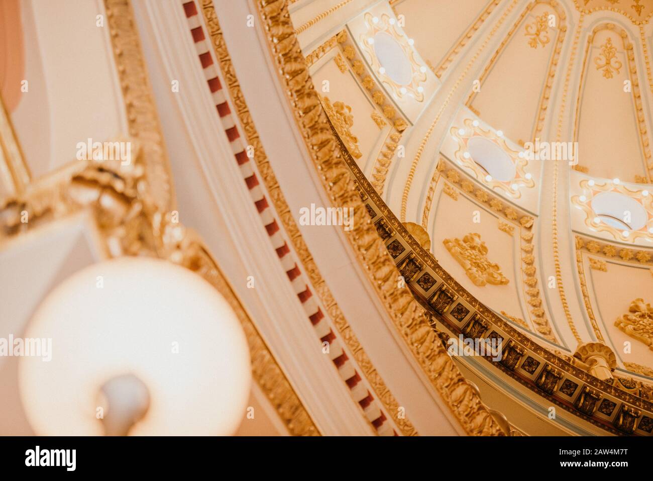 Sacramento state capitol building inside the dome Stock Photo - Alamy