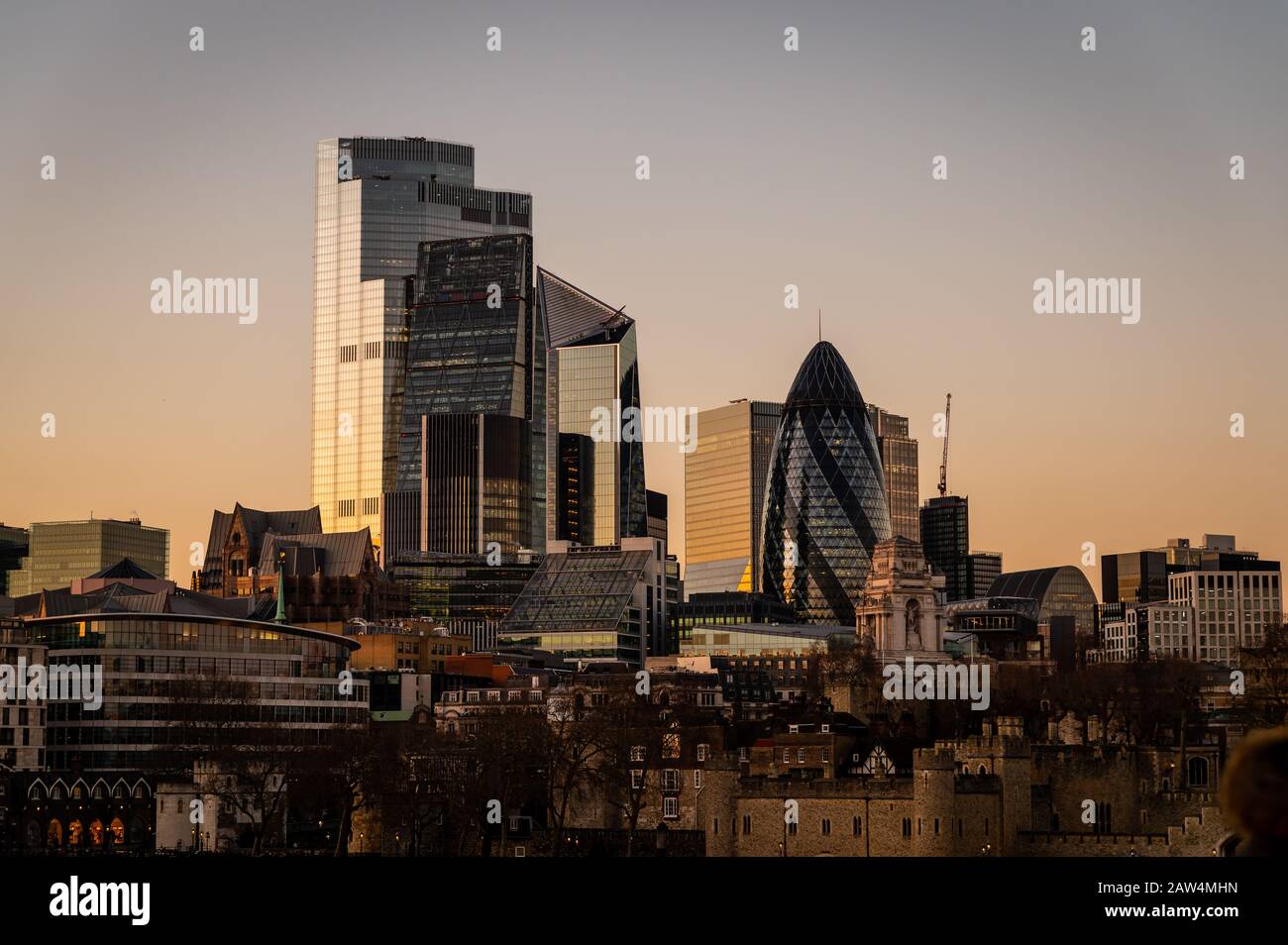 London sunset gherkin hi-res stock photography and images - Alamy