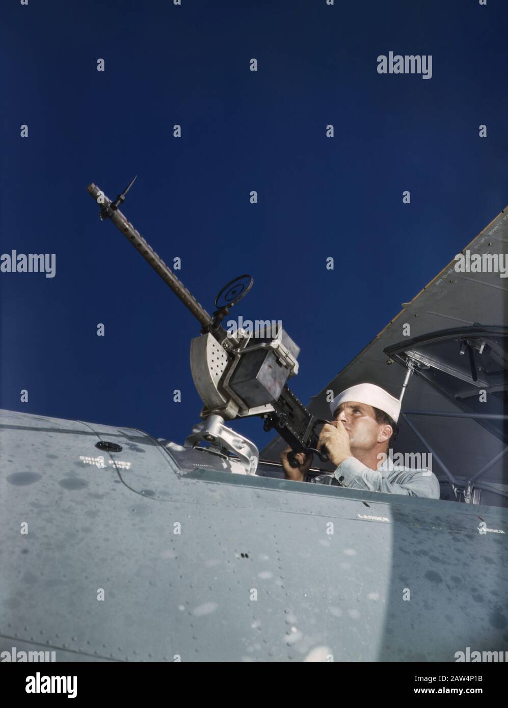 World war one naval artillery gun hi-res stock photography and images ...