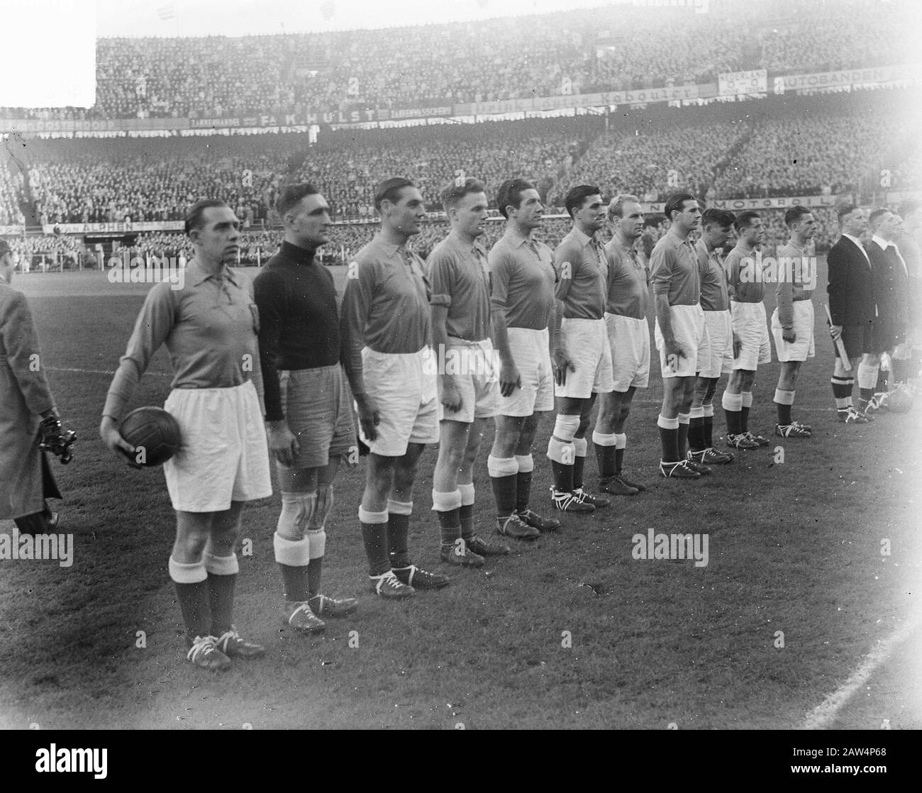 Left piet kraak hi-res stock photography and images - Alamy