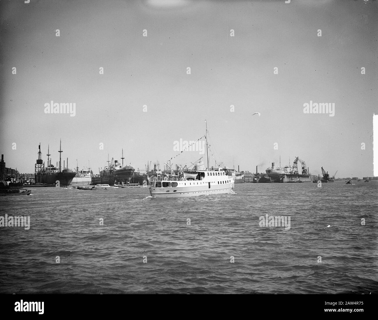 Princess Irene. Gunboat converted into luxury cruiser Date: May 11 ...