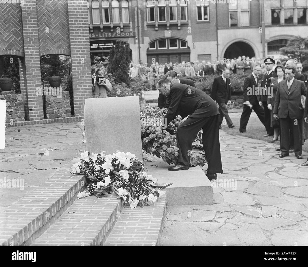 National monument in dam Black and White Stock Photos & Images - Alamy