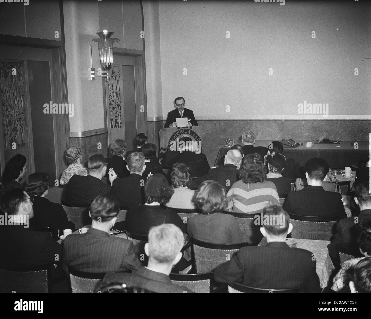 At the spanish legation hi-res stock photography and images - Alamy