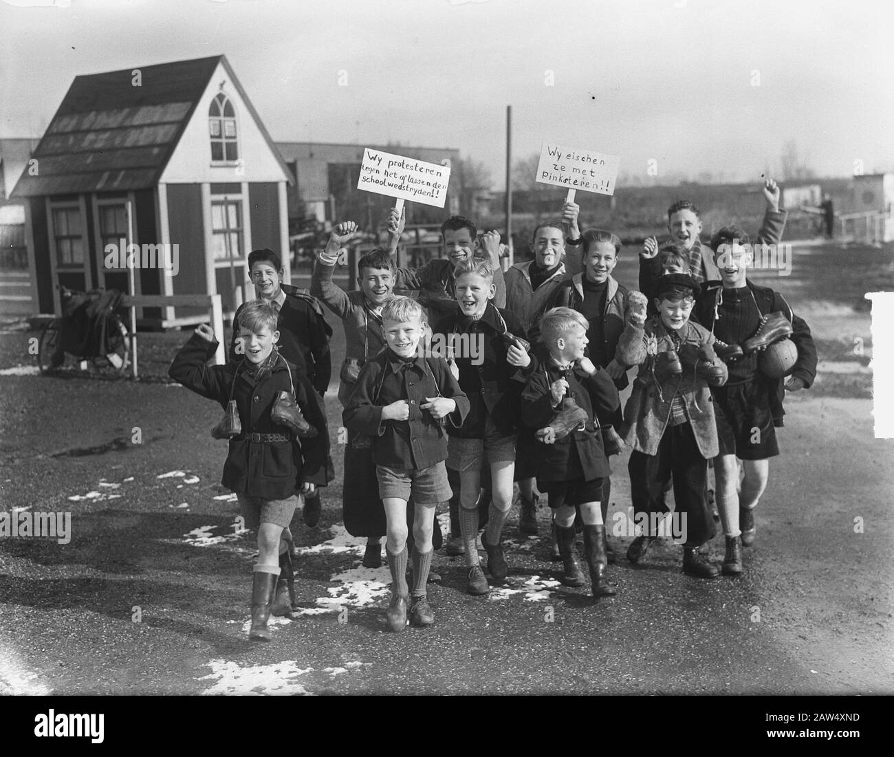 Protest activities Black and White Stock Photos & Images - Alamy