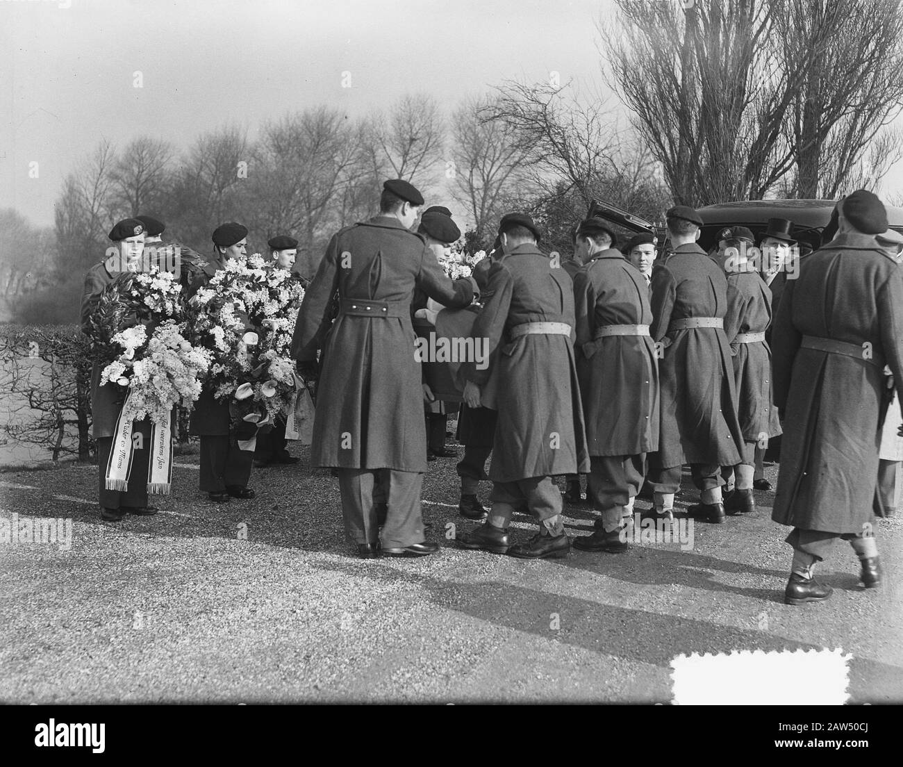 15 february 1952 hi-res stock photography and images - Alamy
