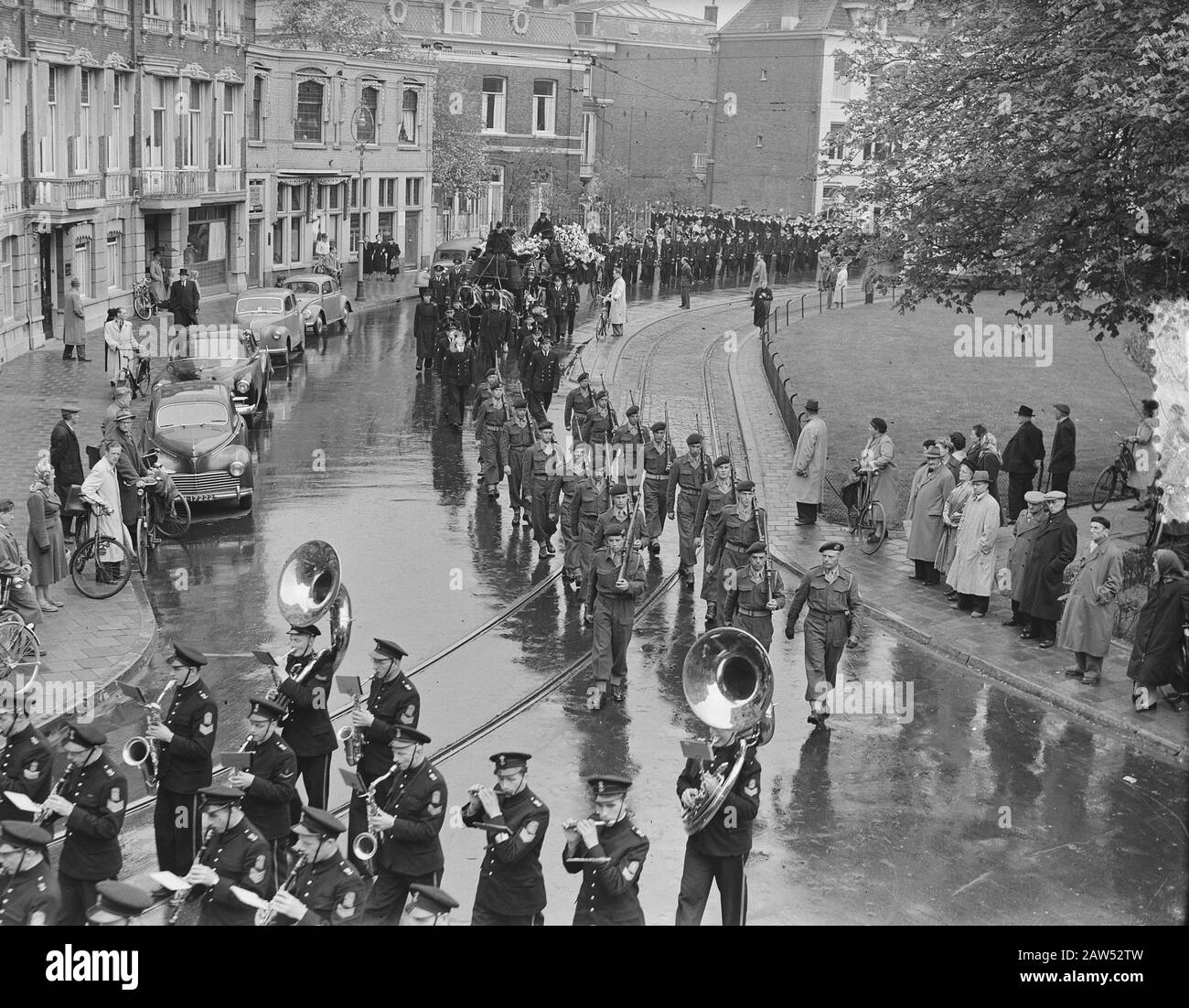 Marvo funeral Hague Lieutenant Sea Peter Koops Date: April 27, 1953 ...