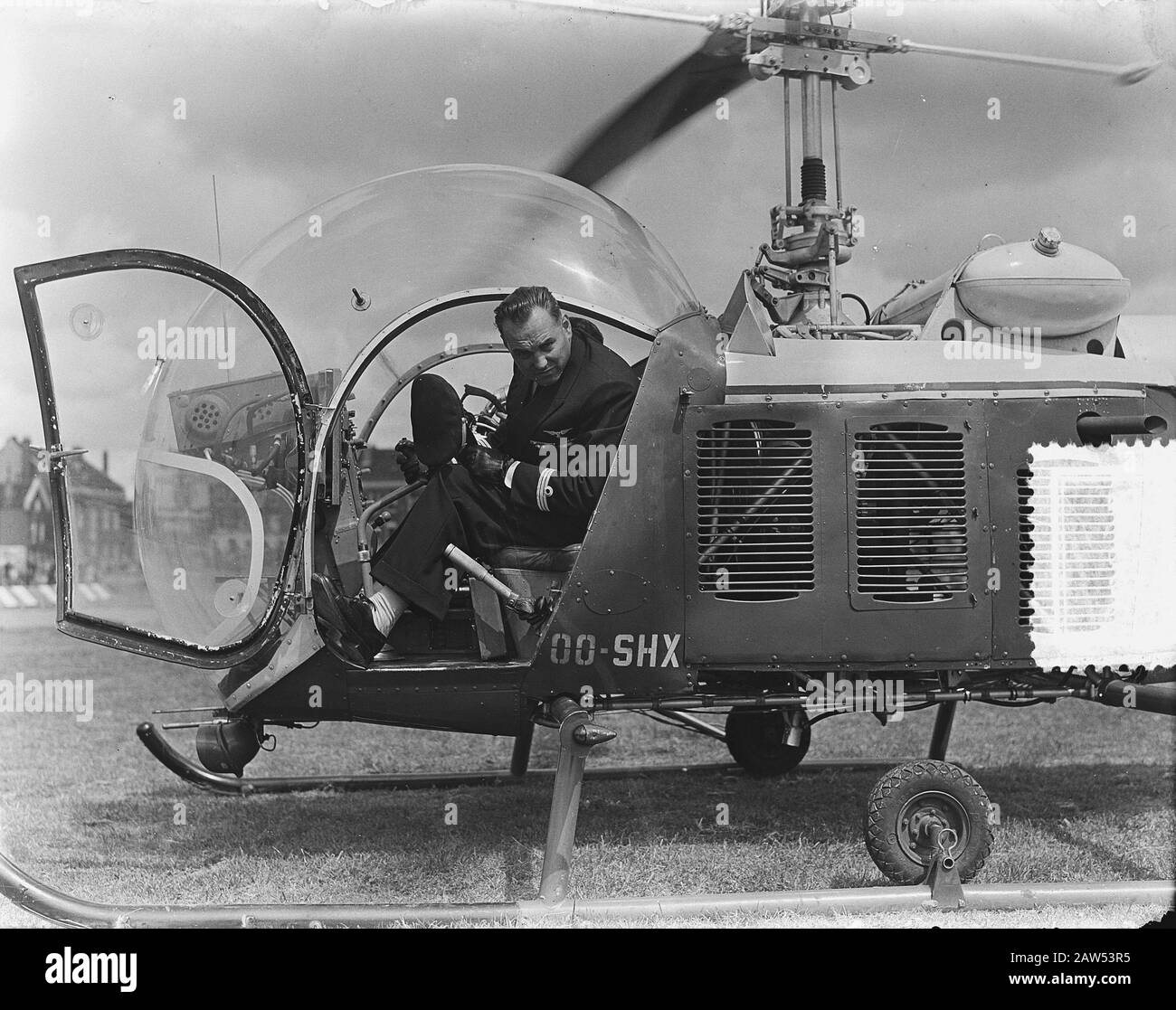 Opening helicopter service rotterdam brussels hi-res stock photography ...