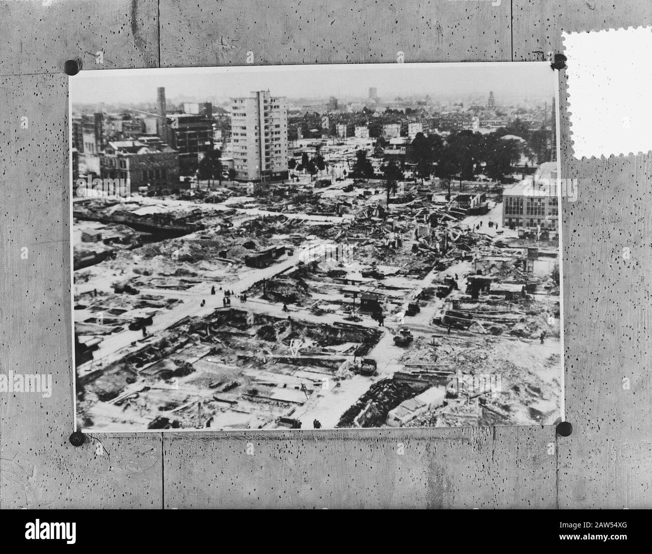 Recording overview Rotterdam post war recovery Date: November 12, 1953 ...