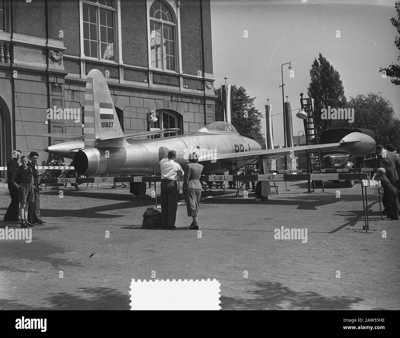 Aviation exchange Black and White Stock Photos & Images - Alamy